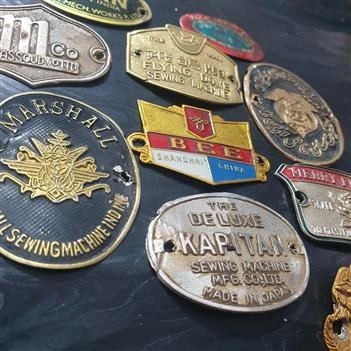 خرید و قیمت 10 عدد نشان یا آرم فلزی قدیمی کلکسیونی زیبا ش5 | ترب