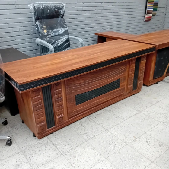 خرید و قیمت میز اداری مدیریتی mdf وکیوم کار شده ، میز بانکی ، میز ...