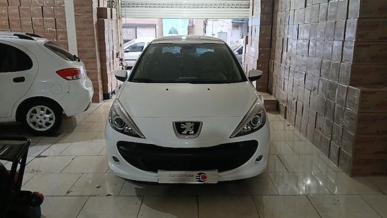 خرید و قیمت پژو 207 مدل 1403 ا دنده ای سقف شیشه ای - ESP ارتقا یافته | ترب