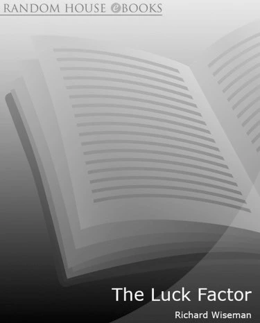 خرید و قیمت دانلود کتاب The Luck Factor 2003 | ترب
