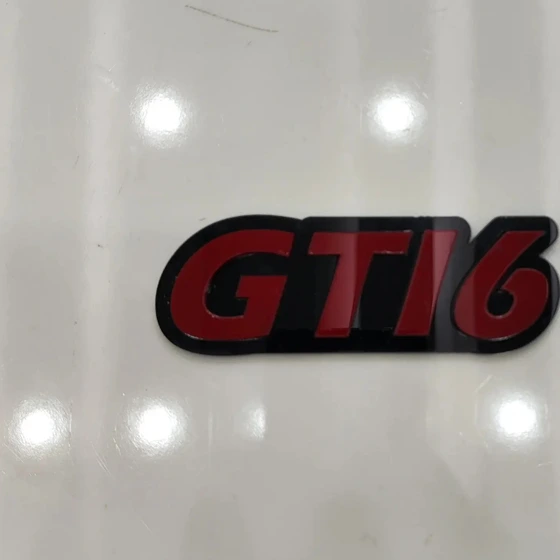 خرید و قیمت آرم قرمز پلکسی طرح GTI6 | ترب