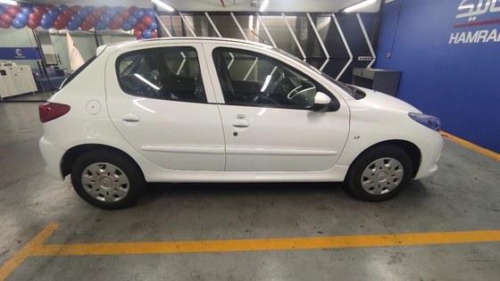 خرید و قیمت پژو 207 مدل 1404 ا دنده ای - TU5P | ترب