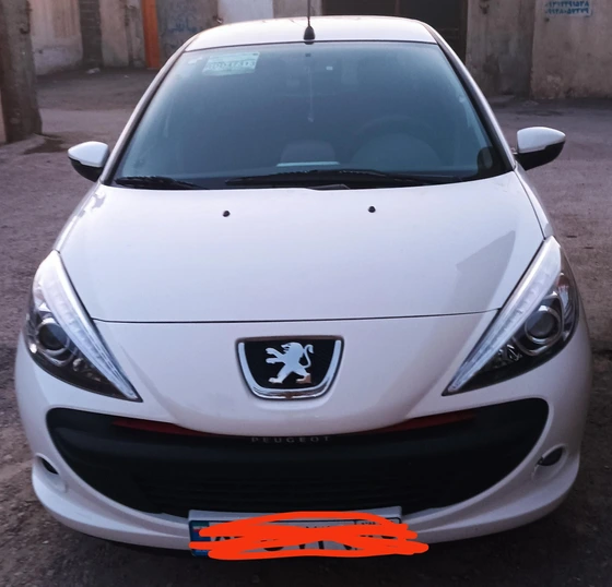 خرید و قیمت پژو 207i مدل 1403 ا Peugeot 207i manual TU5 | ترب