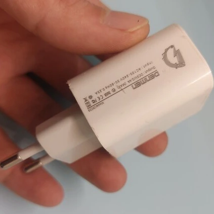 خرید و قیمت شارژر دیواری موبایل و تبلت برند DENMEN مدل DC03 | ترب