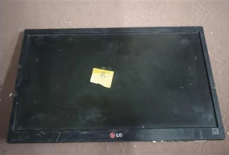 خرید و قیمت قاب مانیتور تنها Led lg 20m35 a-BA | ترب