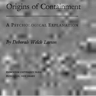 خرید و قیمت دانلود کتاب Origins of Containment: A Psychological ...