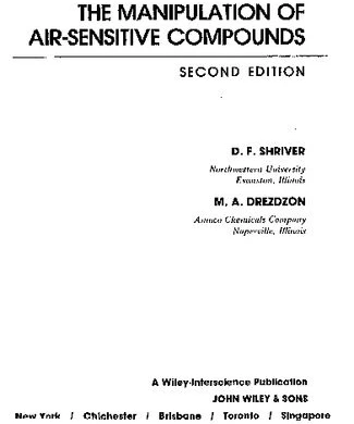 خرید و قیمت دانلود کتاب The Manipulation of Air-Sensitive Compounds ...
