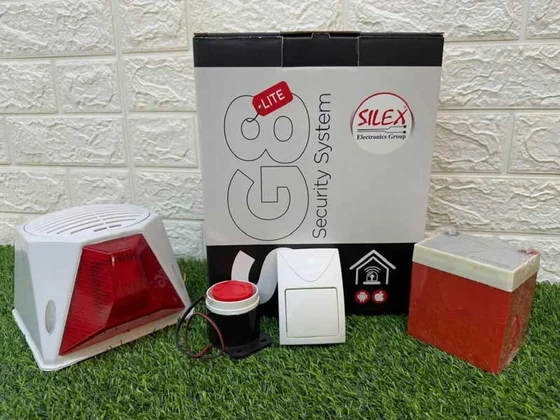 خرید و قیمت پکیج دزدگیر سایلکس SG8-Lite سیم کارتی با 1 عدد چشمی فوتال – بلند گو آژیر دارای فلاشر ...