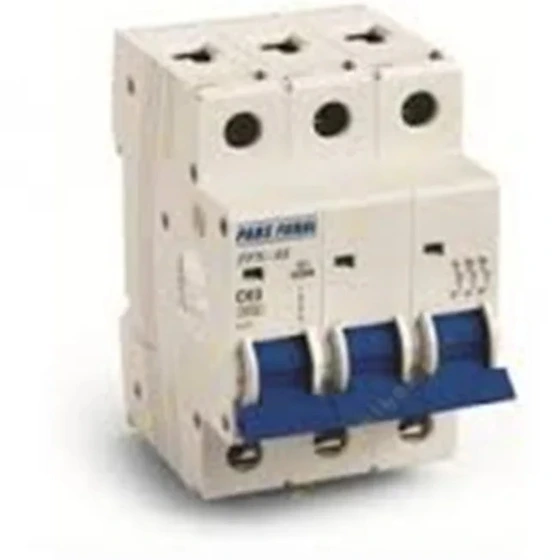 خرید و قیمت کلید مینیاتوری پارس فانال 40 آمپر سه پل مدل PFN(10K)-3P | ترب