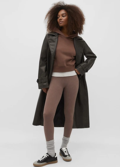 خرید و قیمت ساپورت زنانه برند استرادیواریوس اصل 4630529 | ترب