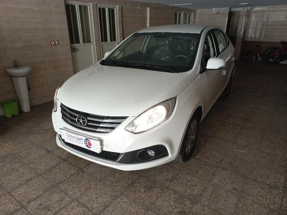 خرید و قیمت جک J4 مدل 1403 ا اتوماتیک | ترب