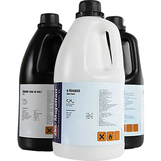 خرید و قیمت نیتریک اسید 65 درصد گرید Extra Pure دو و نیم لیتری بطری