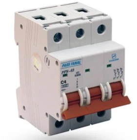 خرید و قیمت کلید مینیاتوری پارس فانال 3 پل 63 آمپر 6 کیلو آمپر PFN-63-C63 | ترب
