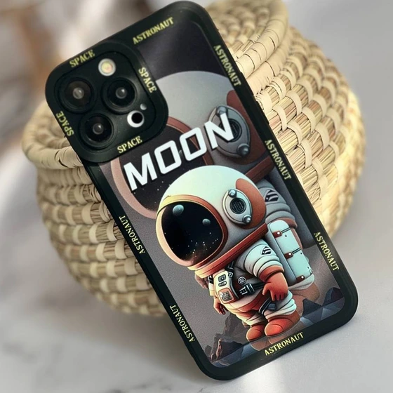 خرید و قیمت قاب فضانورد Moon آیفون سامسونگ شیائومی ترب