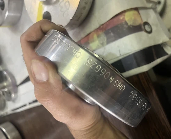 خرید و قیمت فلنج 4 /3 اینچ اینکونل ساکت ولد RTJ R14 کلاس 1500 5.UNS ...